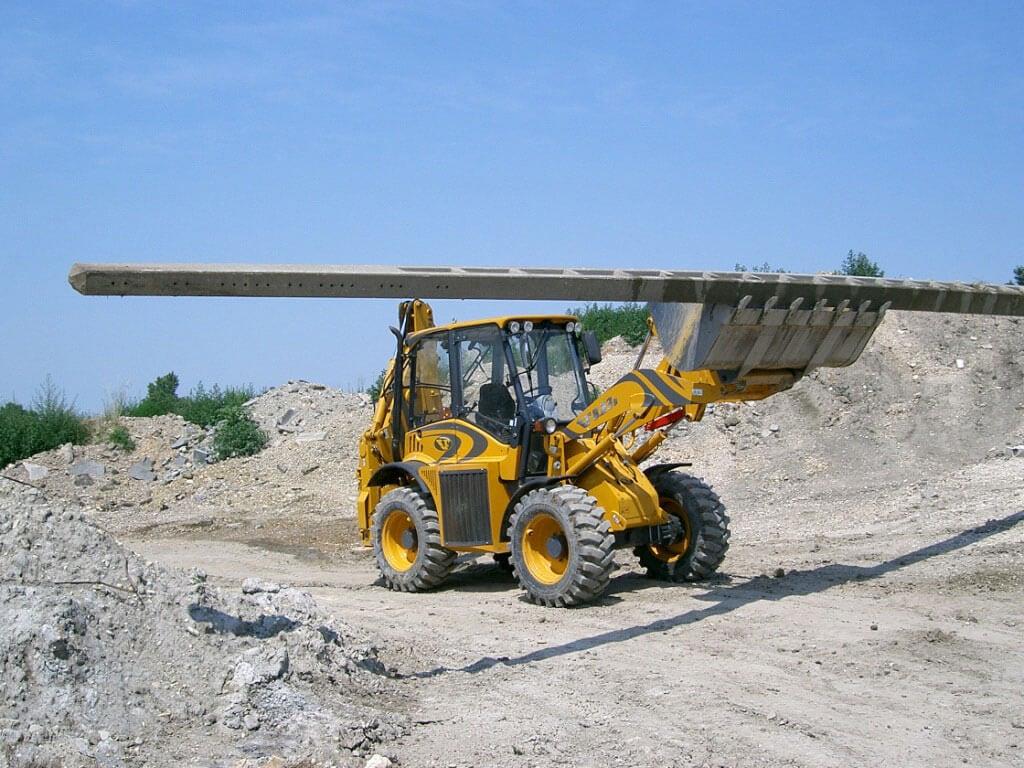 Аренда экскаватора-погрузчика Venieri VF 8.23E, стоимость аренды