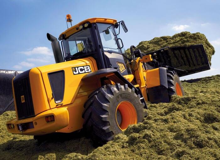 Аренда фронтального погрузчика JCB 426 HT в Минске - БауАрендаБай